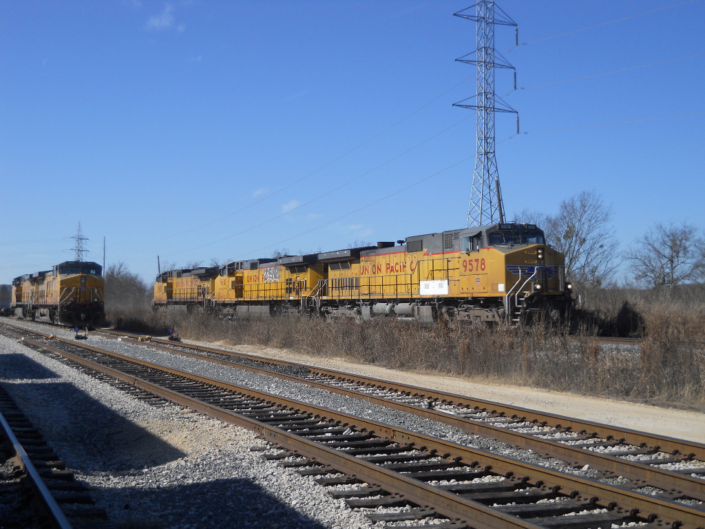 UP 9578 26Jan2011 3 unit power moving NB at JAMA yard